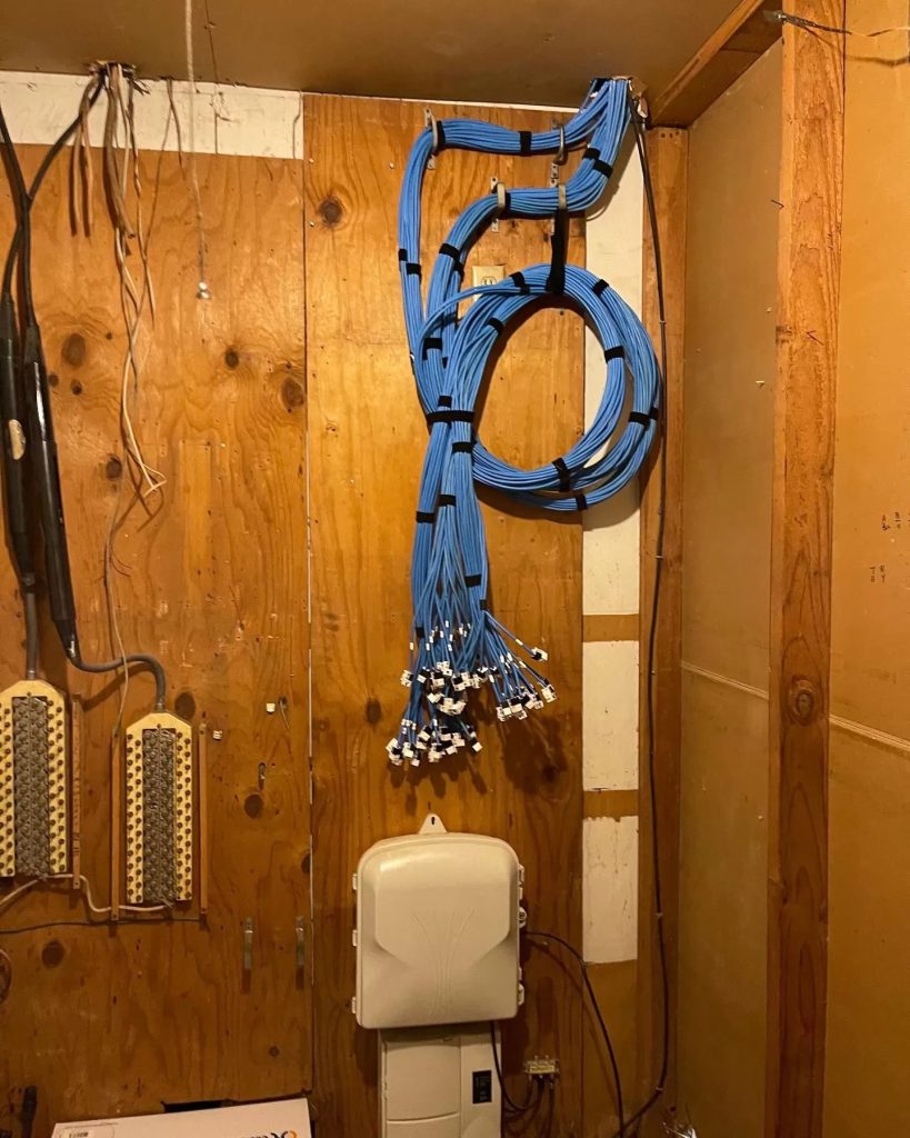 Network & Fiber Cable Installation - Structured Cable